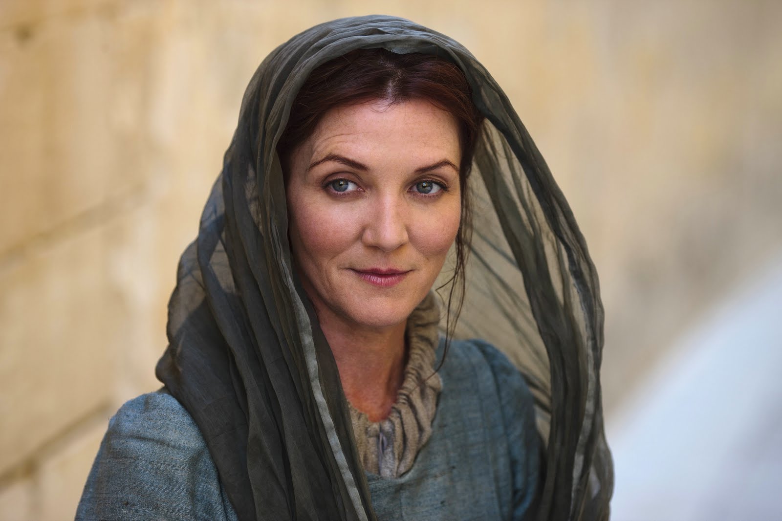 Game of Thrones | Catelyn Stark voltou dos mortos? Provavelmente não ...
