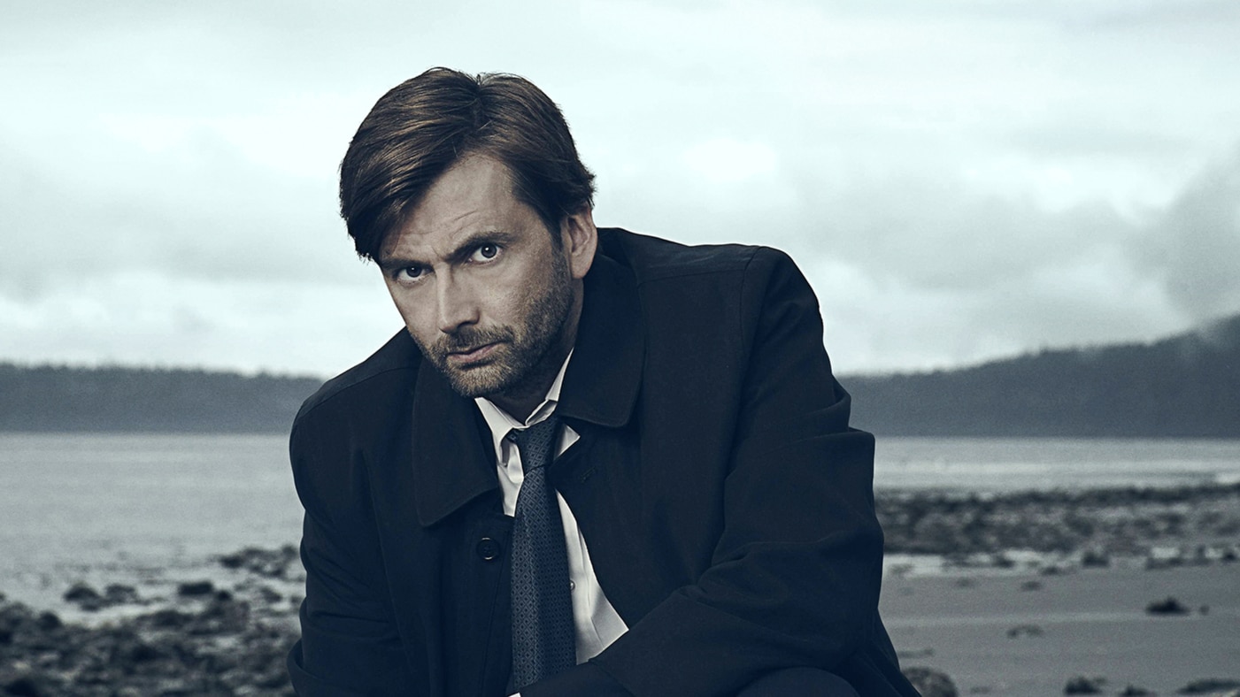 Belas Maldições | Michael Sheen e David Tennant vão estrelar a série ...