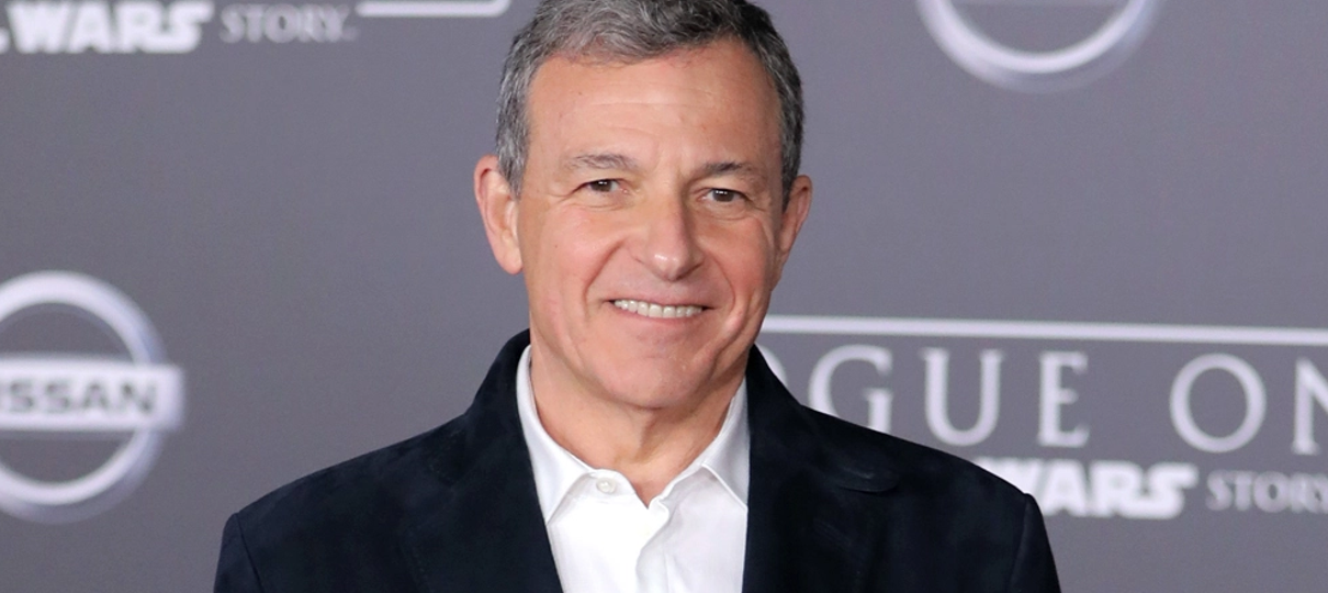 CEO da Disney se manifesta sobre investida da Comcast na compra da Fox ...
