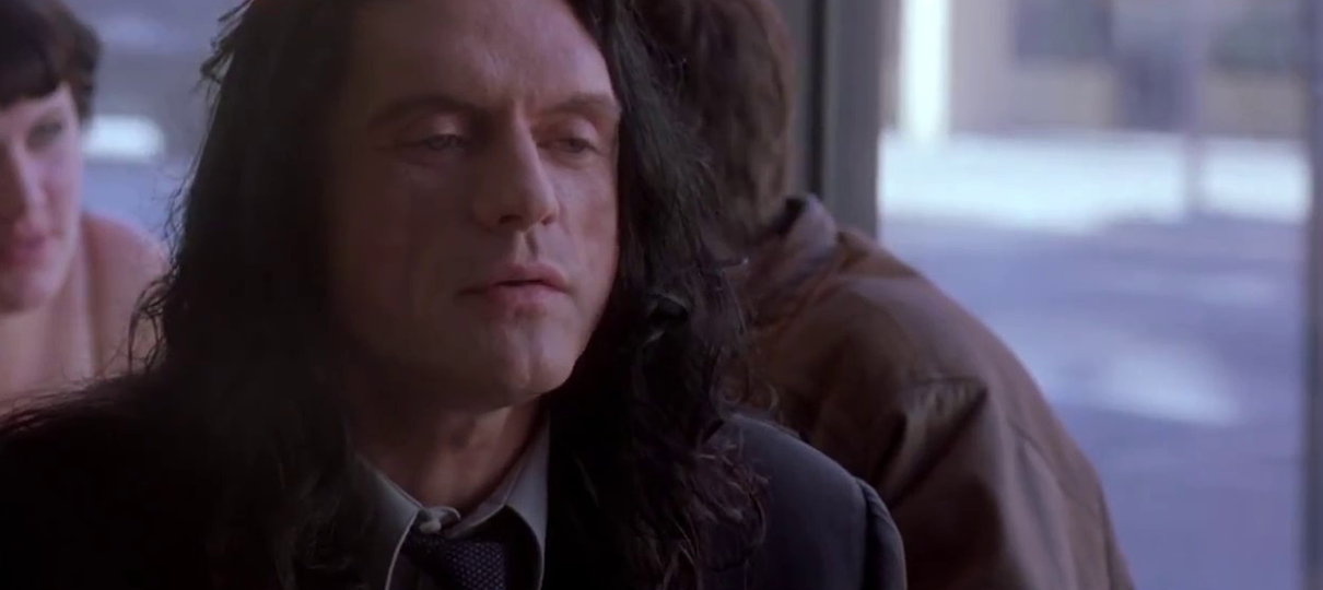 The Room, filme de Tommy Wiseau, está disponível na íntegra no YouTube ...