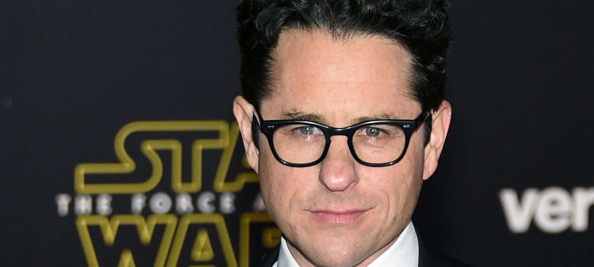 Star Wars | J. J. Abrams diz ser grato a Rian Johnson pelo trabalho em Os Últimos Jedi - Jovem Nerd