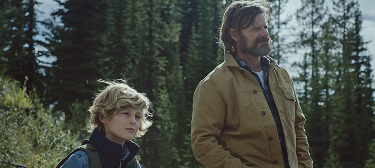 Garoto trans tenta entender a própria identidade no trailer exclusivo ...