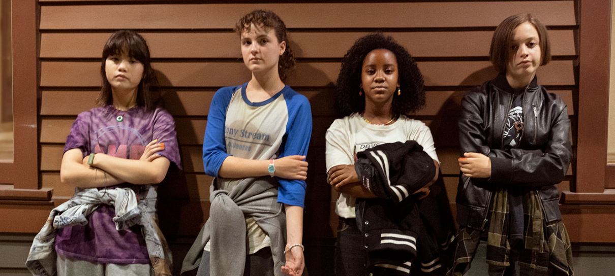 Paper Girls - 1ª Temporada | Crítica - Jovem Nerd