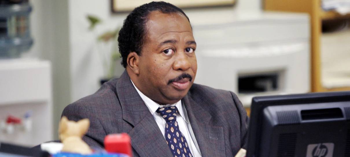 Ator de The Office devolve dinheiro de fãs para série do Stanley ...