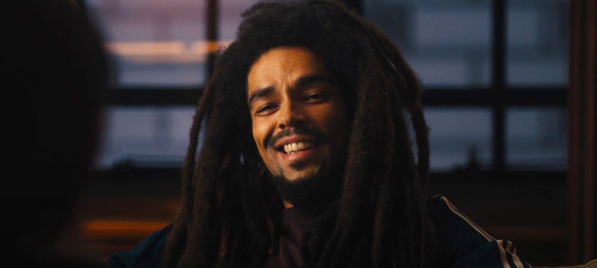 Cinebiografia Bob Marley: One Love pena para cumprir o que promete ...