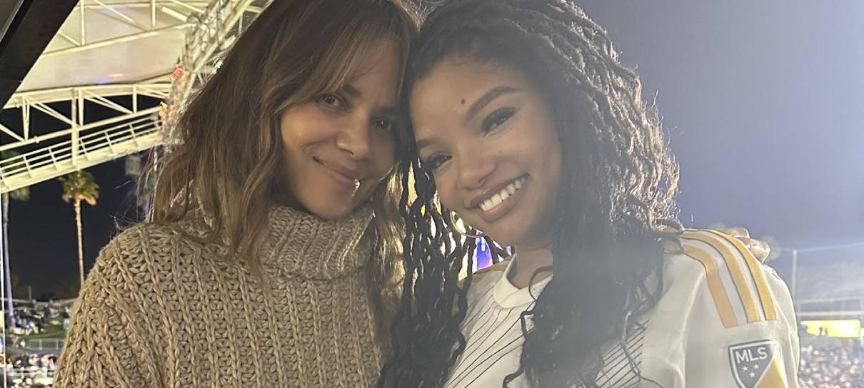 Halle Berry e Halle Bailey se encontram para dar um nó na sua cabeça ...