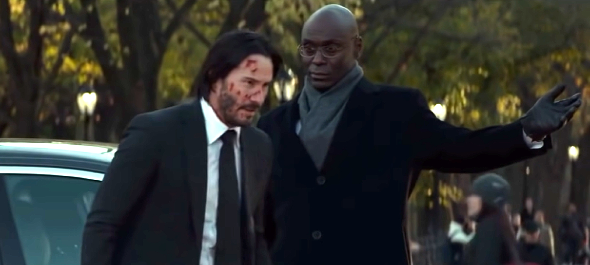 Keanu Reeves se emociona ao receber prêmio em homenagem a Lance Reddick ...