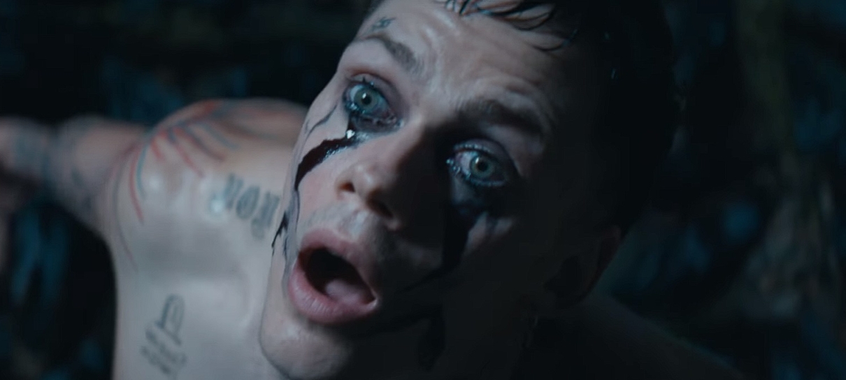 Remake de O Corvo ganha cartaz e primeiro trailer intenso - Jovem Nerd