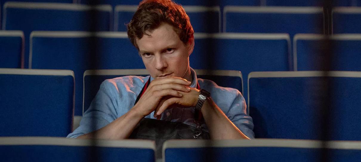 Jovem Dexter aparece em primeiras fotos de série prelúdio - Jovem Nerd