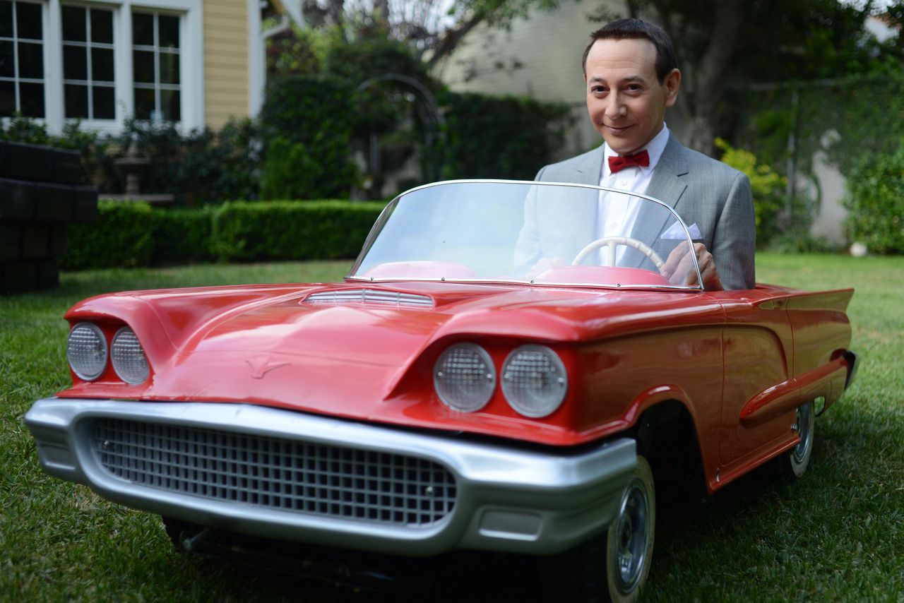 Pee-Wee desbrava o mundo no novo trailer de Pee-Wee’s Big Holiday ...