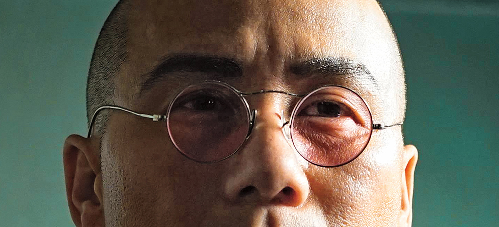 Confira o visual do Dr. Hugo Strange em Gotham - Jovem Nerd